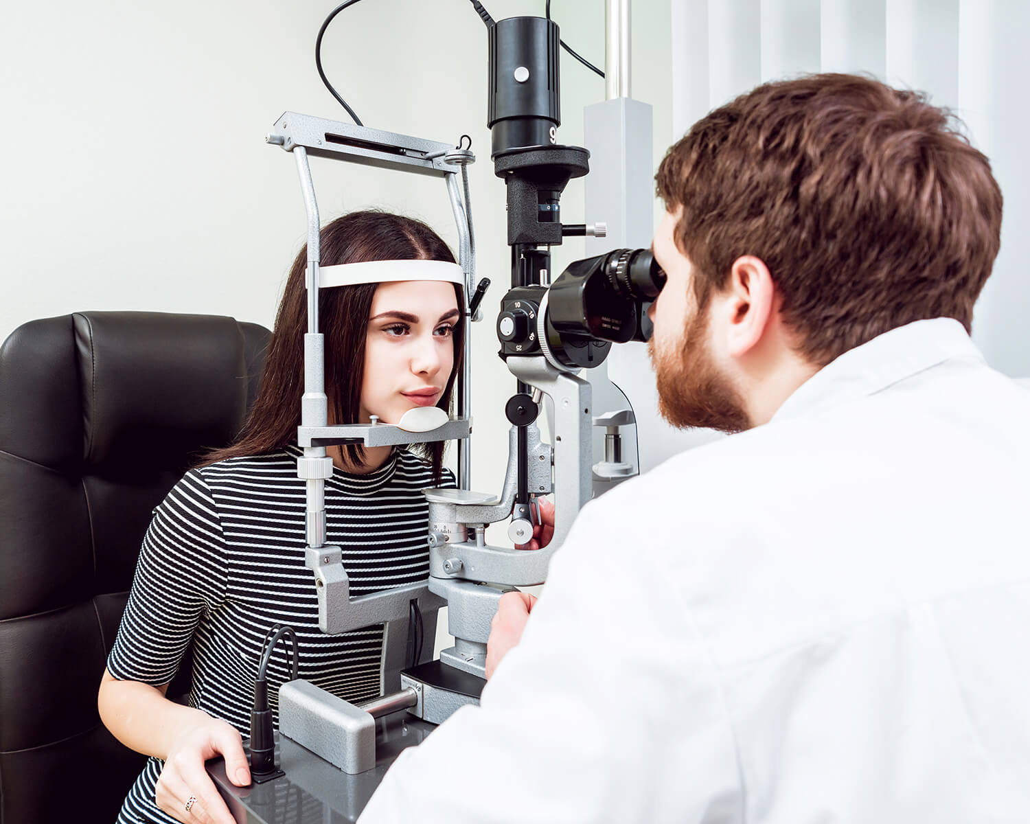 What is age limit to go for lasik surgery and other eye treatment ...